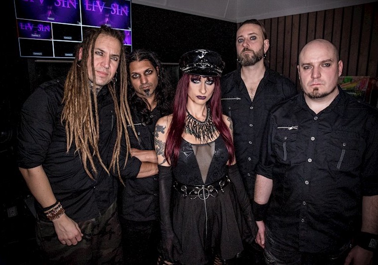 LIV SIN: guarda il video della nuova ‘I Am The Storm’ » Suoni Distorti ...