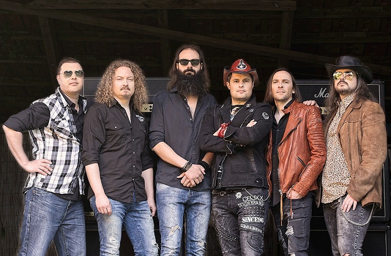 SERGEANT STEEL: il video del nuovo singolo ‘Please Me, Tease Me ...