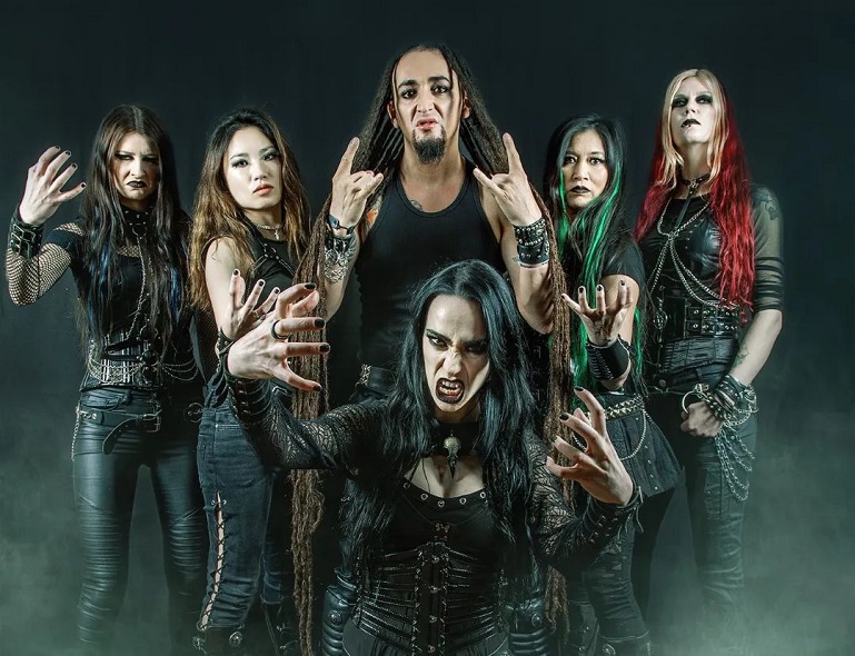 FRANTIC AMBER: il lyric video del nuovo singolo ‘Black Widow’ » Suoni ...