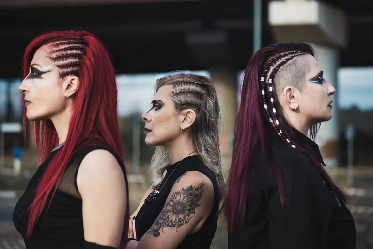 LA MENADE presentano il nuovo singolo ‘Alone’ » Suoni Distorti Magazine