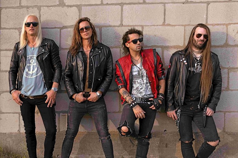 CRAZY LIXX: il video del nuovo singolo ‘Little Miss Dangerous’ » Suoni ...