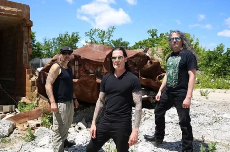 AGAINST THE PLAGUES: il video di ‘Flying To The Sky’, anticipazione dal ...